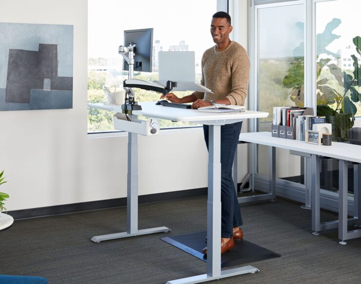 Working at a Standing Desk with Health Benefits - Honestly Fit